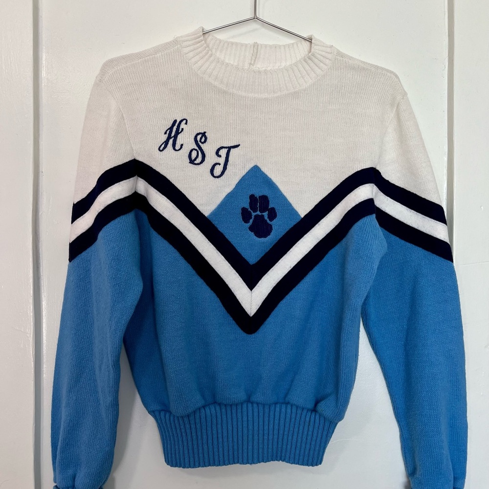 1988 Vintage Cheerleading Sweater Varsity. Acrylic. - Gem